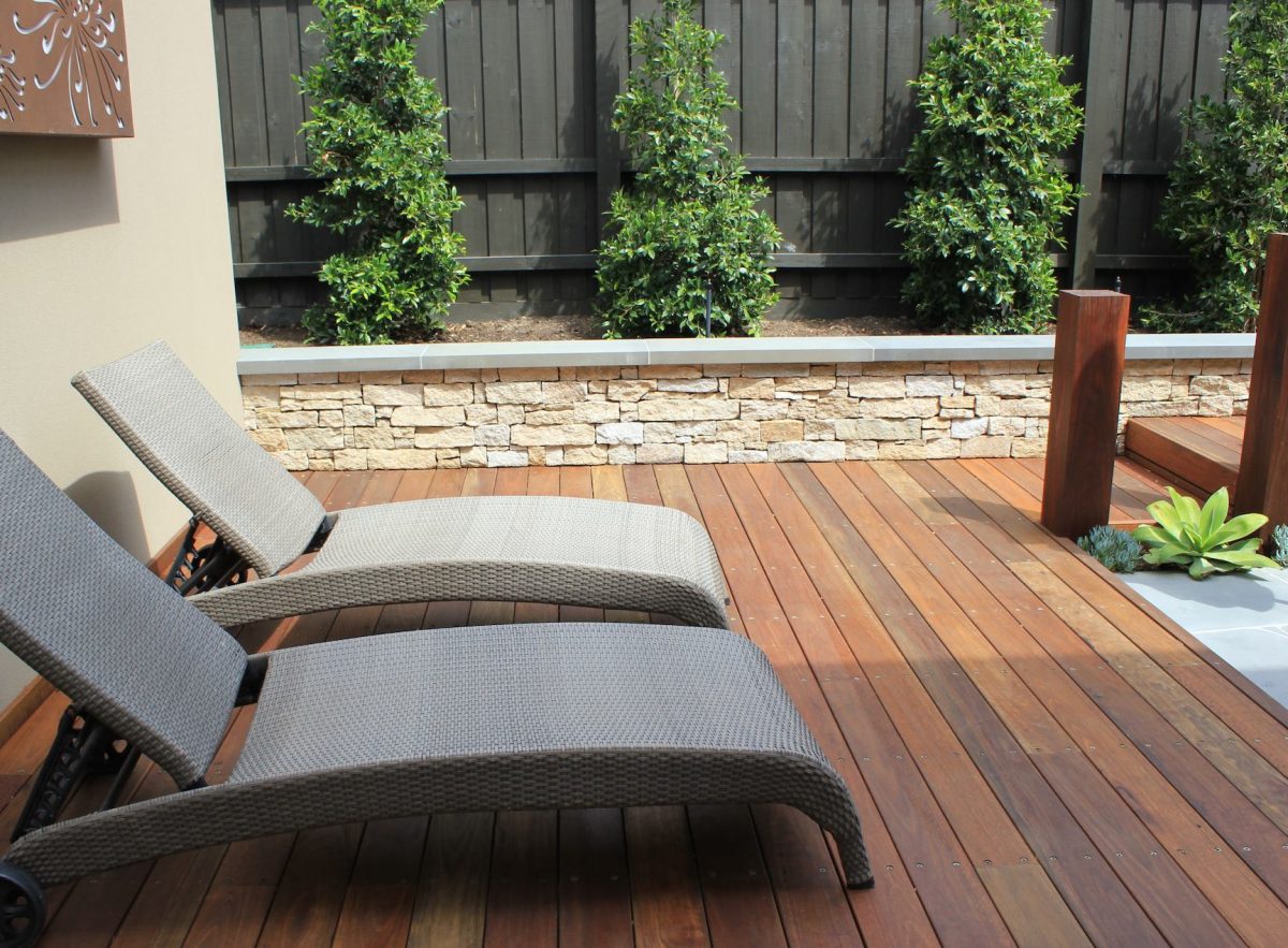 Stacked Stone as a Design Feature | Australian Slate & Stone